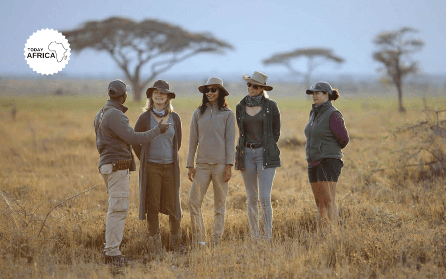 14 Best Clothes for Safari Tanzania This Year [+ Infographic] - Today ...